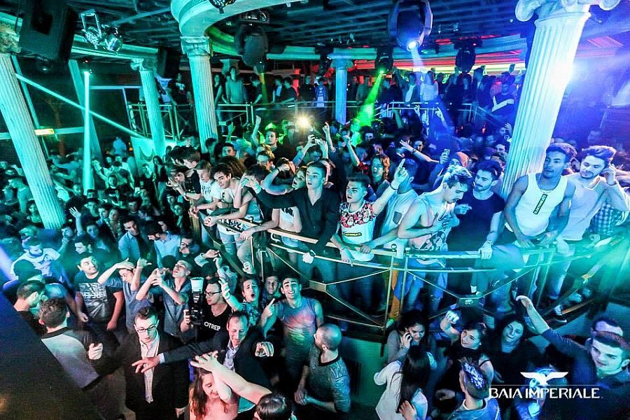 Rimini - Clubs, Bars & Vergünstigungen